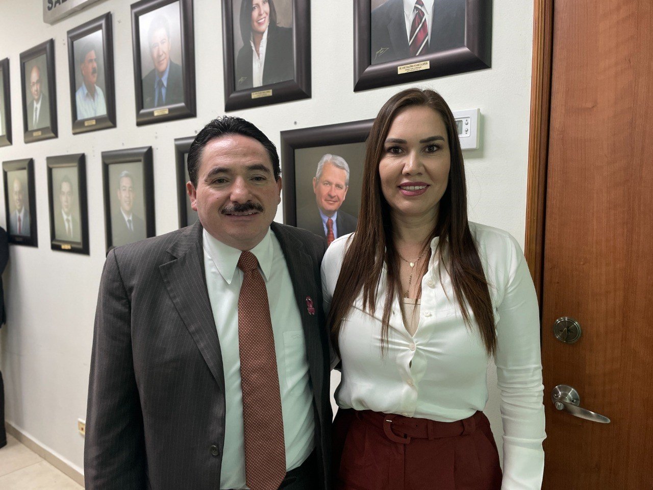 Ratifican al frente del COBAED a Sonia Flores Arce – Contexto de Durango