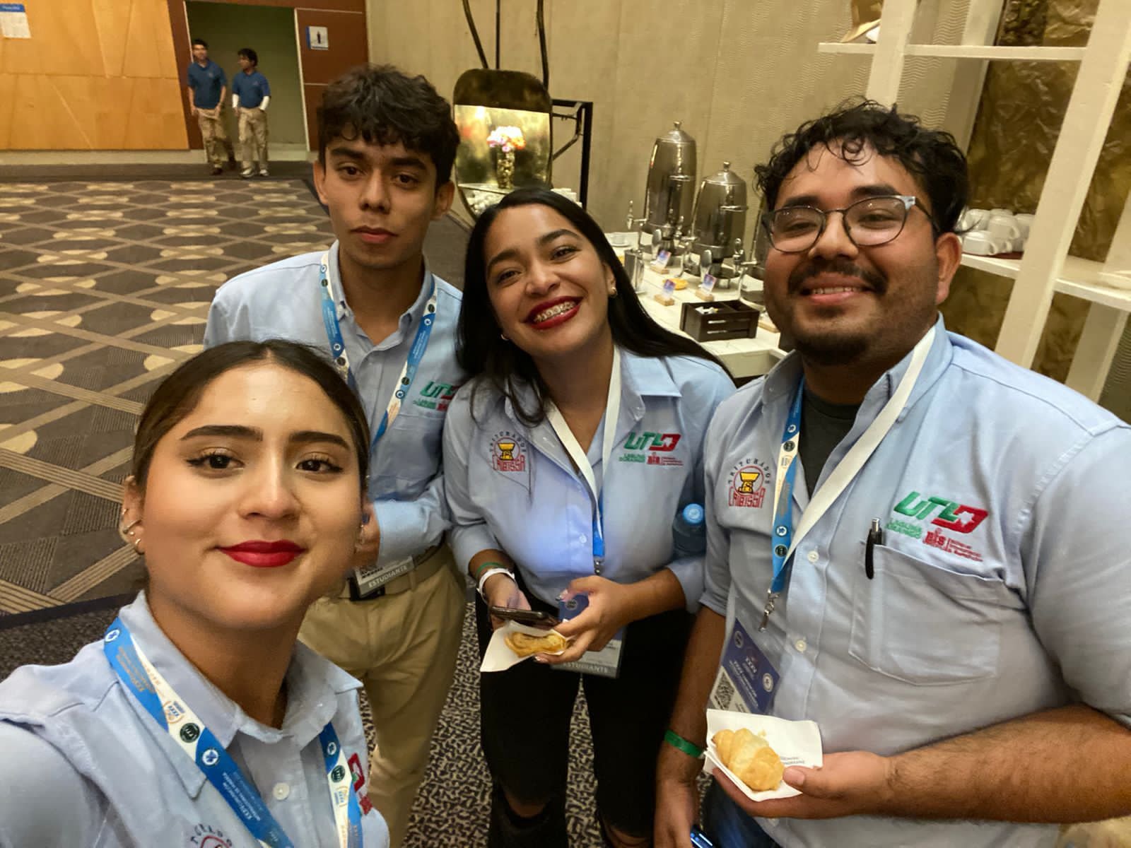 Agradecen alumnos y maestros de la UTLD al Gobierno de Esteban por su ...