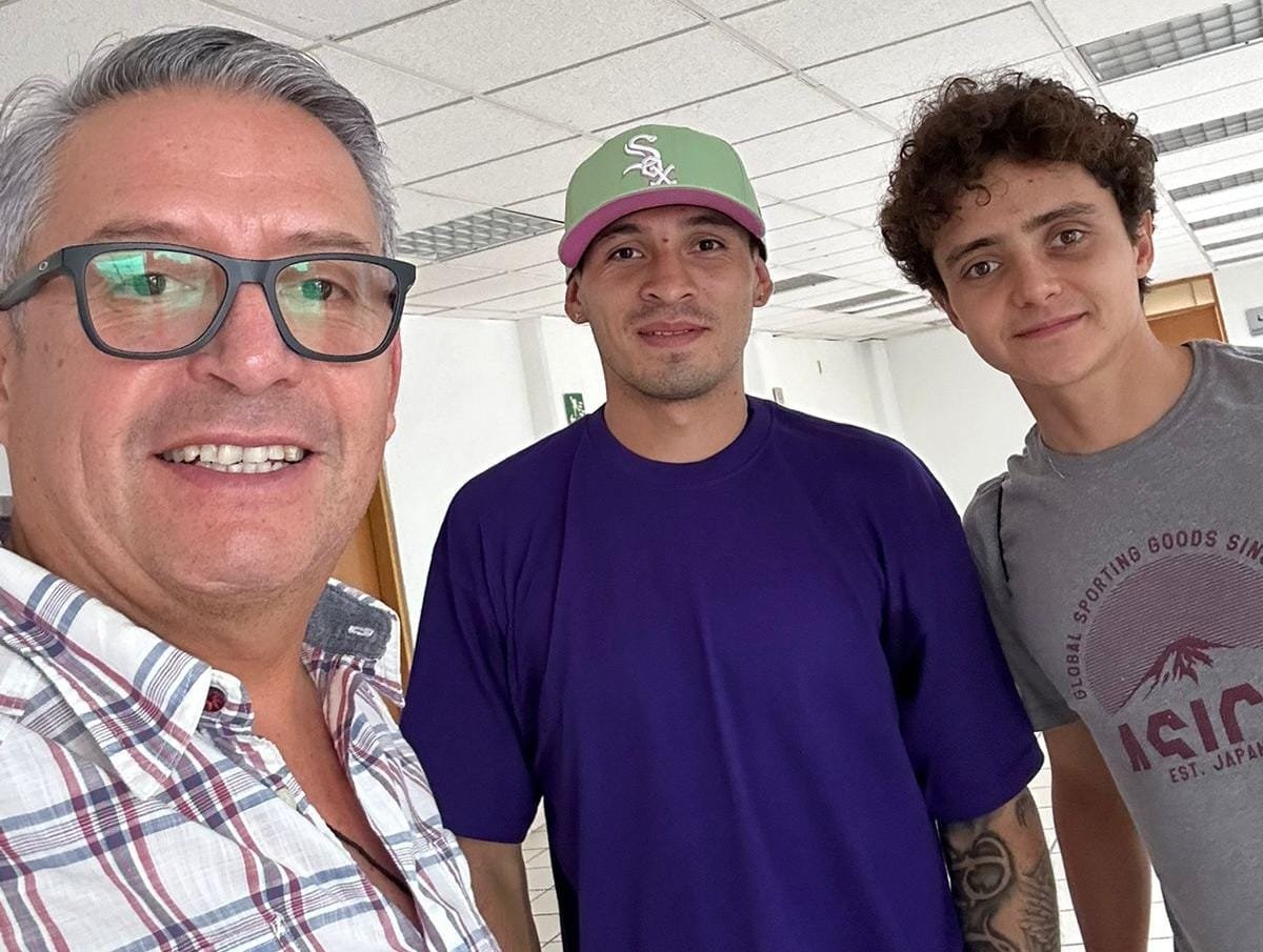 Miguel Ángel “Piolín” Martínez, inicia su travesía a Paris – Contexto ...