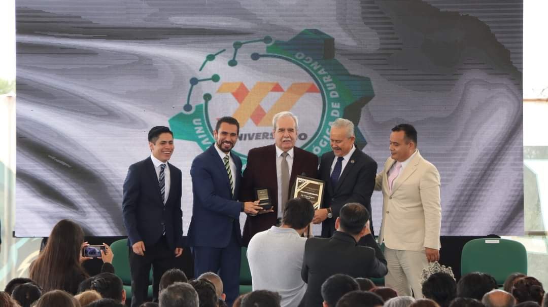 Así se llevó a cabo el XV Aniversario de la UTD – Contexto de Durango