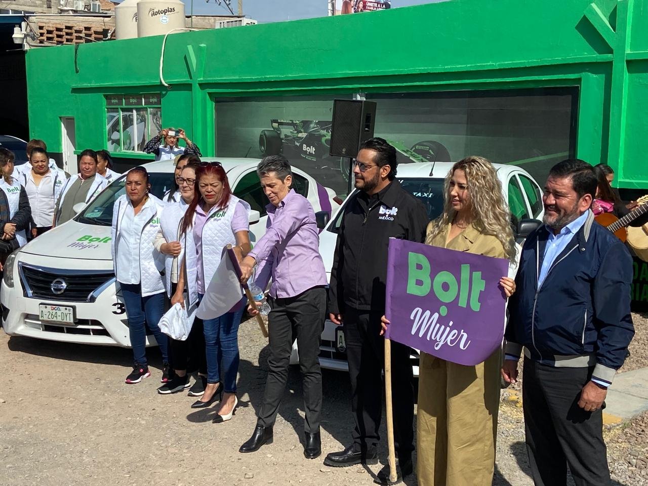 Lanzan “Bolt Mujer” en Durango – Contexto de Durango