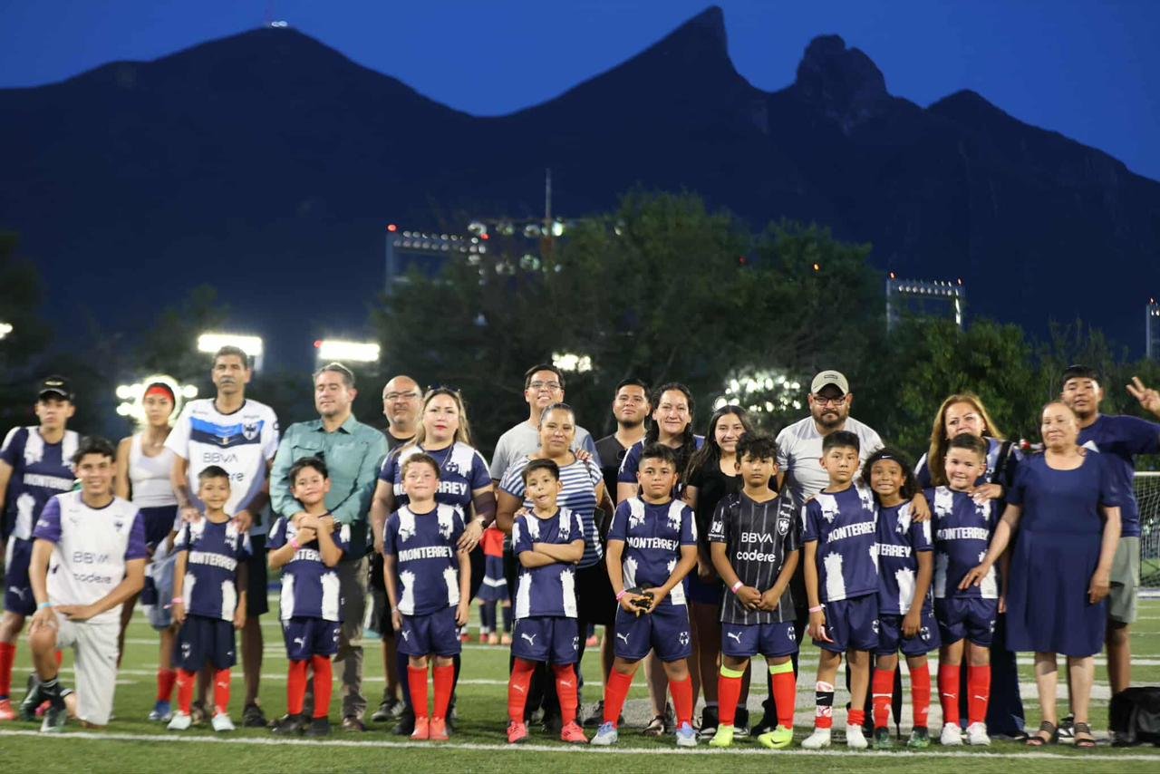 ¡Aprovecha! Inscripciones gratuitas en Academia de Fútbol Rayados ...